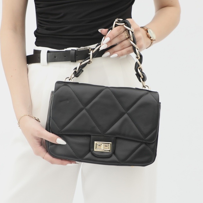 METAL DECOR CHAIN SQUARE BAG - Smile Fashion JO